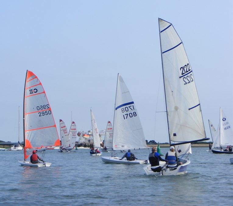 Dinghy Sailing – Warsash Sailing Club